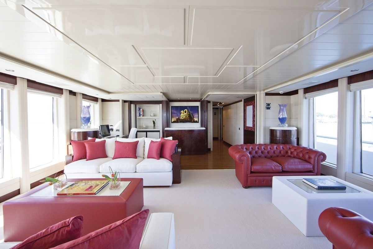 Yacht PRINCESS TOO, Feadship | CHARTERWORLD Luxury Superyacht Charters